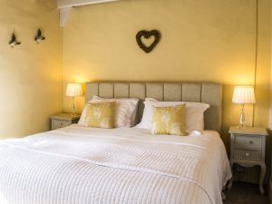 april_cottage_bedroom_1 - White Horse and Griffin